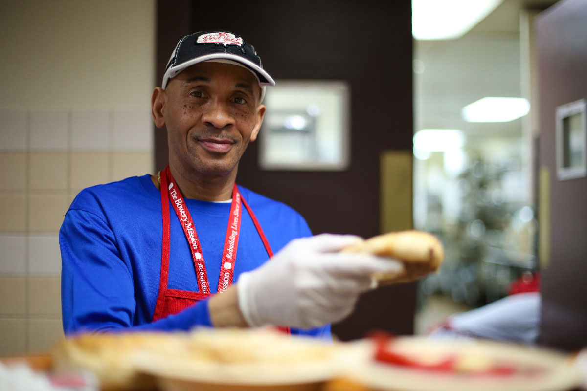 Volunteer | The Bowery Mission